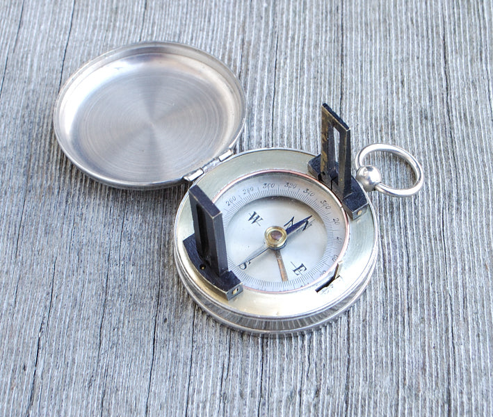 French Pocket Surveying Compass – The Weather Store